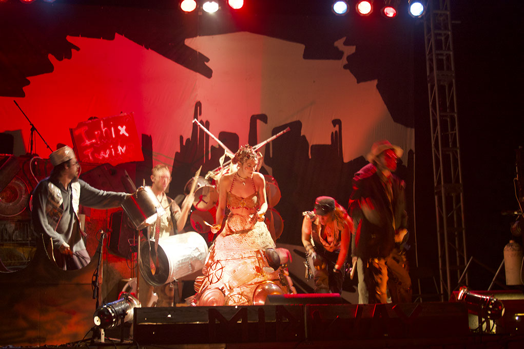 Agent RedMedia - Agent Red